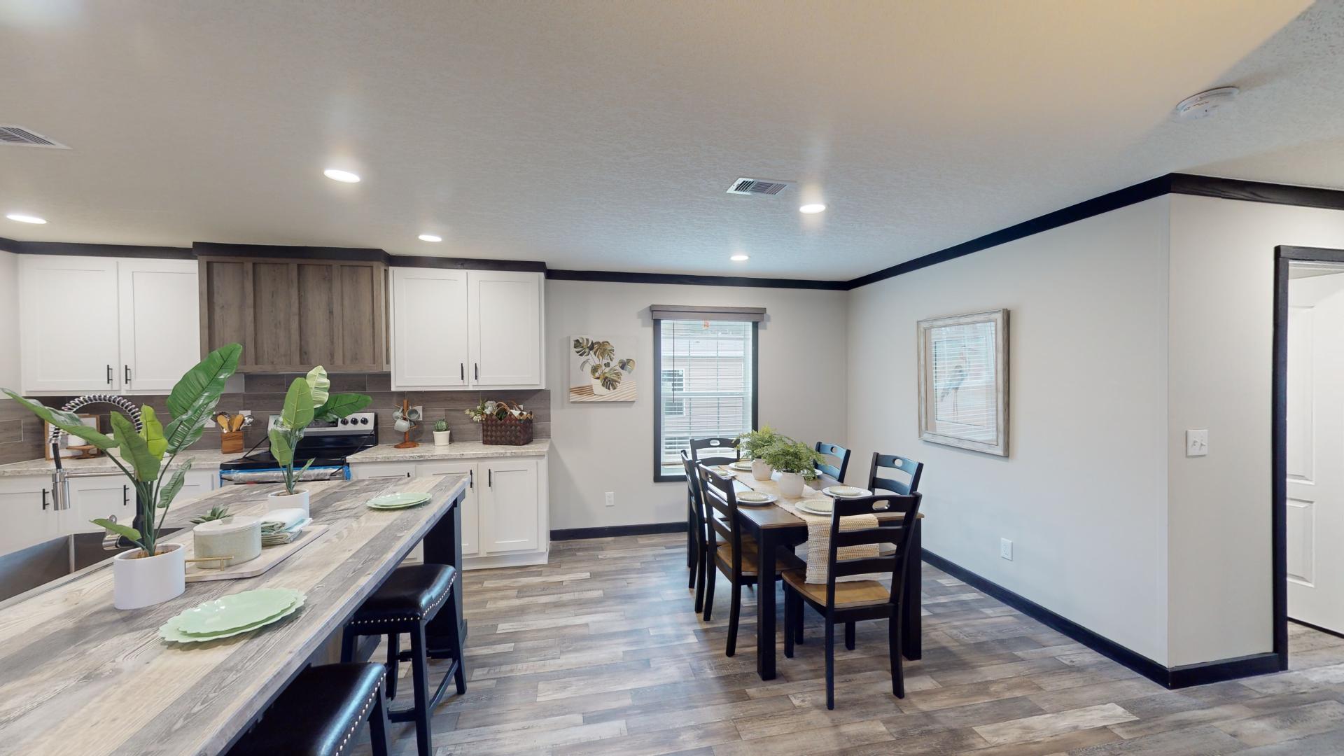 Lifestyle Maverick 28563A - C & G Mobile Homes